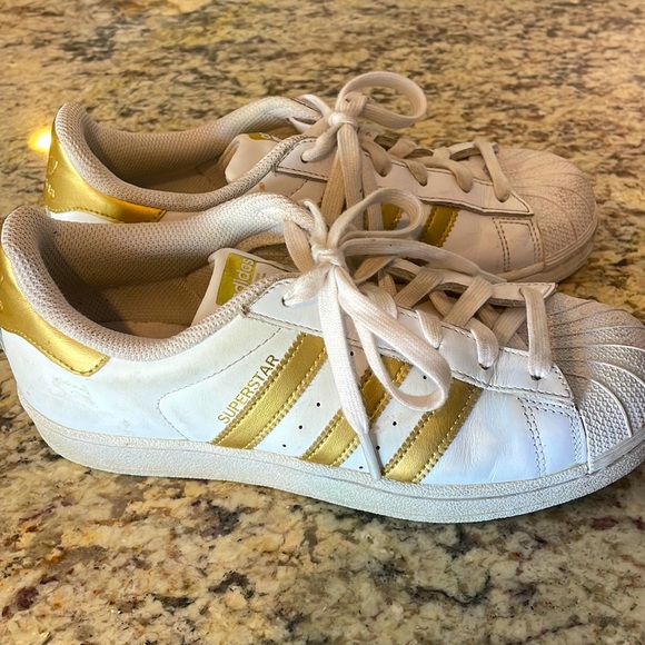 adidas Originals | Shoes | Adidas Superstar Gold | Poshmark